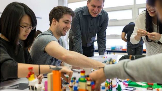 ICN Business School développe la créativité de ses étudiants avec LEGO ...